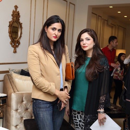 OAK FURNITURE OPENS IN LAHORE