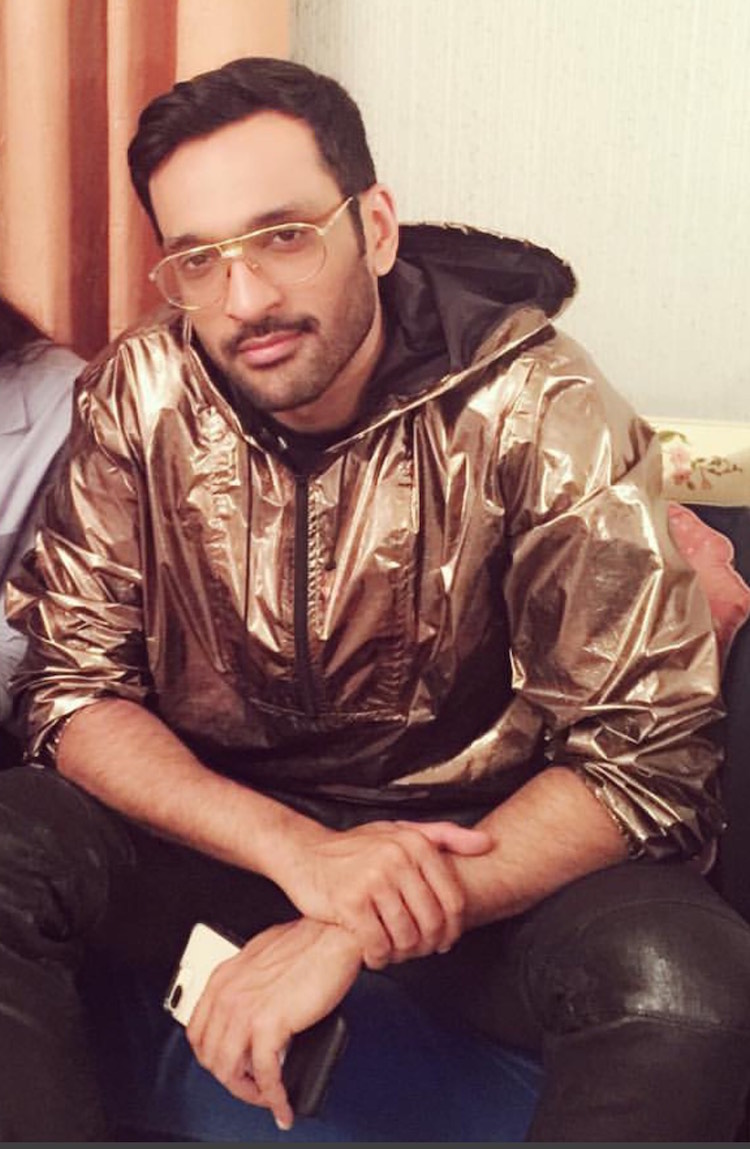 Ali Sethi Is The King Of Quirky Style | SiddySays