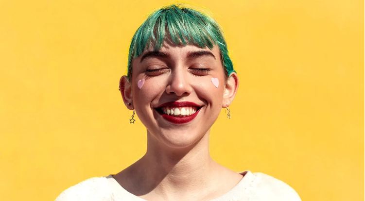 How to Look Pretty in 32 Simple Ways